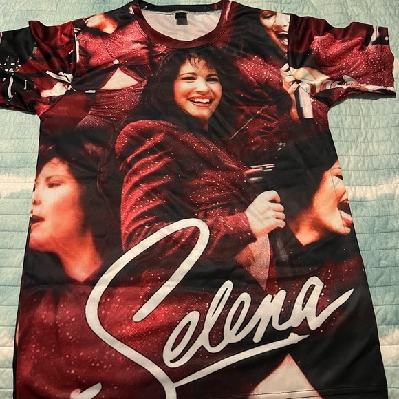 Tops | Selena Tshirt | Poshmark
